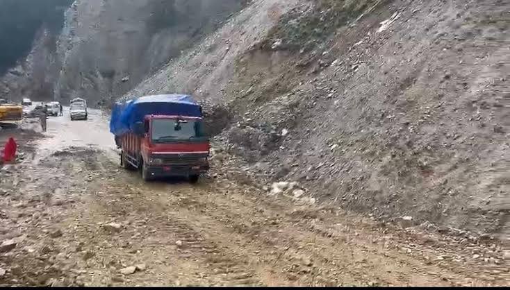 Mughal Road Reopens Partially; Traffic Plying On Jmu-Sgr NH, SSG Road – The INS News